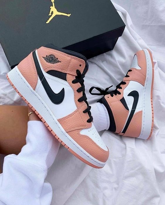 Hvorfor er Air Jordan 1 så populær? | The Sneaker Store